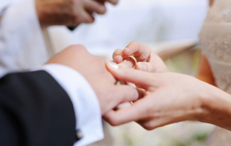 Trace a Person UK | People Tracing Services - 98% Success